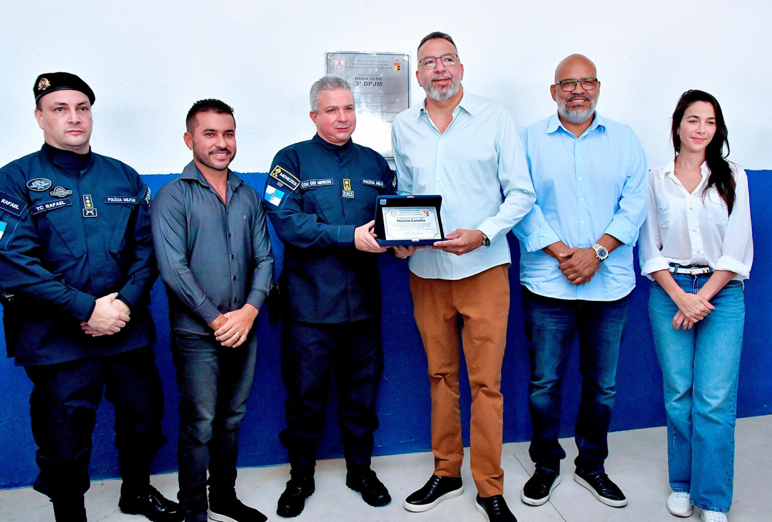 Prefeito Márcio Canella e secretário de Estado de Polícia Militar ...