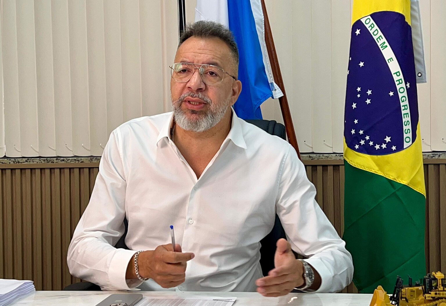 Prefeito Márcio Canella anuncia antecipação da primeira parcela do 13º ...